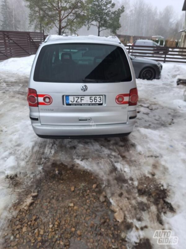 Grey Volkswagen Sharan 2007 in Kaunas, with an engine capacity of 1.90 L and mileage of 313 thousand km for 2600 €, photo 4 on AUTOMOTO.COM.LV