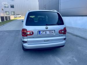 Grey Volkswagen Sharan 2007 in Vilnius, with an engine capacity of 2.00 L and mileage of 403 thousand km for 2500 €, photo 10 on AUTOMOTO.COM.LV