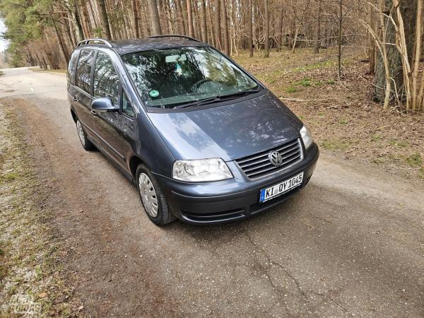 Pelēks Volkswagen Sharan 2007 Kluonaliai, ar dzinēja tilpumu 2.00 L un nobraukumu 289 tūkst. km par 3399 €, foto 3 vietnē AUTOMOTO.COM.LV