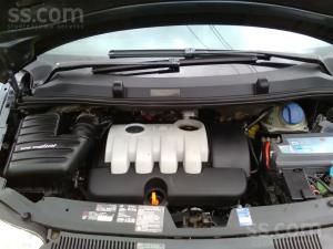 Pelēks Volkswagen Sharan 2007 Rēzekne, ar dzinēja tilpumu 2.00 L un nobraukumu 272 tūkst. km par 2650 €, foto 6 vietnē AUTOMOTO.COM.LV