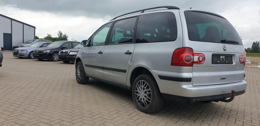 Pelēks Volkswagen Sharan 2007 Kėdainiai, ar dzinēja tilpumu 1.90 L un nobraukumu 282 tūkst. km par 3000 €, foto 7 vietnē AUTOMOTO.COM.LV