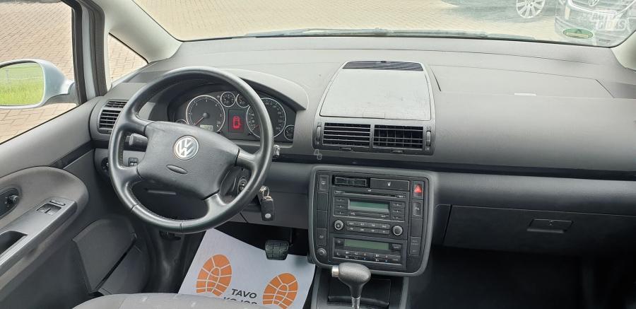 Pelēks Volkswagen Sharan 2007 Kėdainiai, ar dzinēja tilpumu 1.90 L un nobraukumu 282 tūkst. km par 3000 €, foto 12 vietnē AUTOMOTO.COM.LV