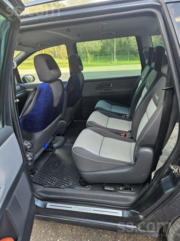 Pelēks Volkswagen Sharan 2007 Rēzekne, ar dzinēja tilpumu 2.00 L un nobraukumu 289 tūkst. km par 3550 €, foto 6 vietnē AUTOMOTO.COM.LV
