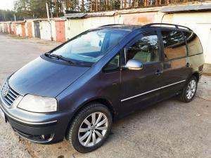 Pelēks Volkswagen Sharan 2007 Visaginas, ar dzinēja tilpumu 1.90 L un nobraukumu 350 tūkst. km par 650 €, foto  vietnē AUTOMOTO.COM.LV