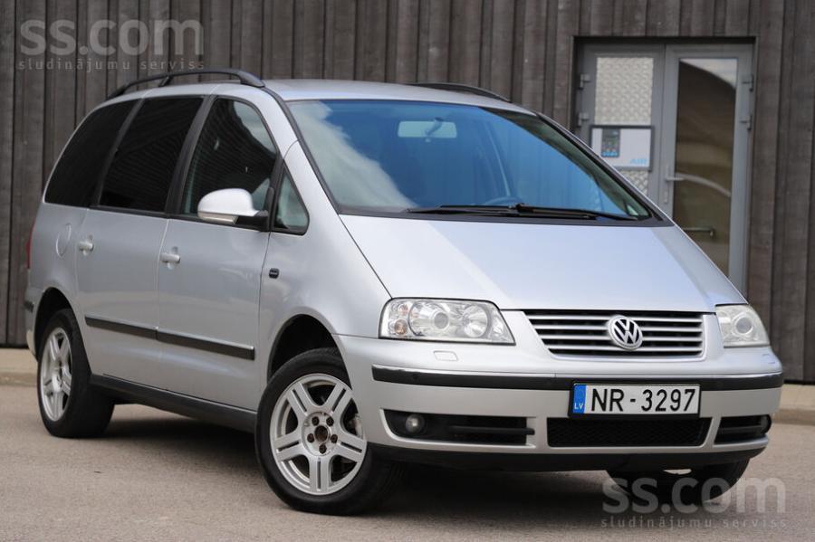 Grey Volkswagen Sharan 2007 in Tukums, with an engine capacity of 2.00 L and mileage of 375 thousand km for 2850 €, photo 1 on AUTOMOTO.COM.LV