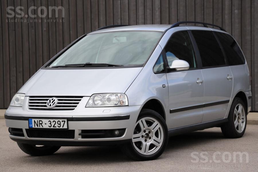 Grey Volkswagen Sharan 2007 in Tukums, with an engine capacity of 2.00 L and mileage of 375 thousand km for 2850 €, photo 3 on AUTOMOTO.COM.LV
