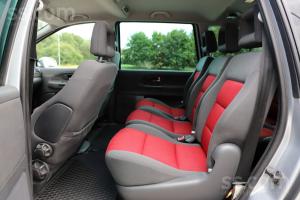Grey Volkswagen Sharan 2007 in Tukums, with an engine capacity of 2.00 L and mileage of 375 thousand km for 2850 €, photo 8 on AUTOMOTO.COM.LV
