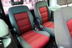 Grey Volkswagen Sharan 2007 in Tukums, with an engine capacity of 2.00 L and mileage of 375 thousand km for 2850 €, photo 9 on AUTOMOTO.COM.LV