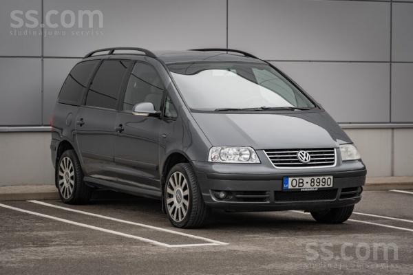 Pelēks Volkswagen Sharan 2007 Rīga, ar dzinēja tilpumu 1.90 L un nobraukumu 500 tūkst. km par 2990 €, foto 3 vietnē AUTOMOTO.COM.LV