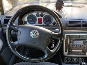Pelēks Volkswagen Sharan 2007 Talsi, ar dzinēja tilpumu 2.00 L un nobraukumu 284 tūkst. km par 3000 €, foto 7 vietnē AUTOMOTO.COM.LV