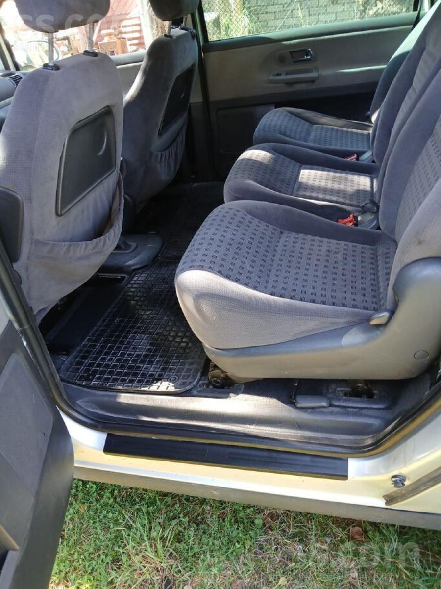 Pelēks Volkswagen Sharan 2007 Talsi, ar dzinēja tilpumu 2.00 L un nobraukumu 284 tūkst. km par 3000 €, foto 11 vietnē AUTOMOTO.COM.LV