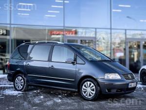 Pelēks Volkswagen Sharan 2008 Rīga, ar dzinēja tilpumu 2.00 L un nobraukumu 395 tūkst. km par 3950 €, foto 7 vietnē AUTOMOTO.COM.LV