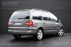 Pelēks Volkswagen Sharan 2008 Rīga, ar dzinēja tilpumu 2.00 L un nobraukumu 250 tūkst. km par 5690 €, foto 4 vietnē AUTOMOTO.COM.LV