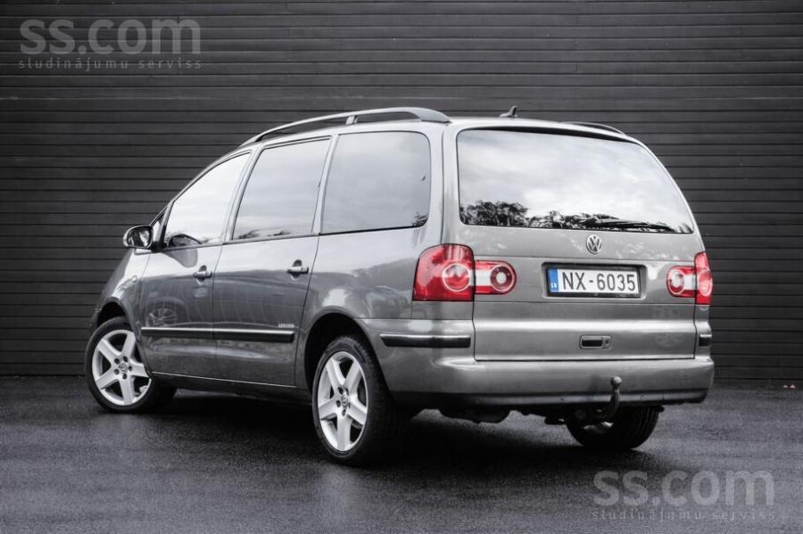 Pelēks Volkswagen Sharan 2008 Rīga, ar dzinēja tilpumu 2.00 L un nobraukumu 250 tūkst. km par 5690 €, foto 5 vietnē AUTOMOTO.COM.LV