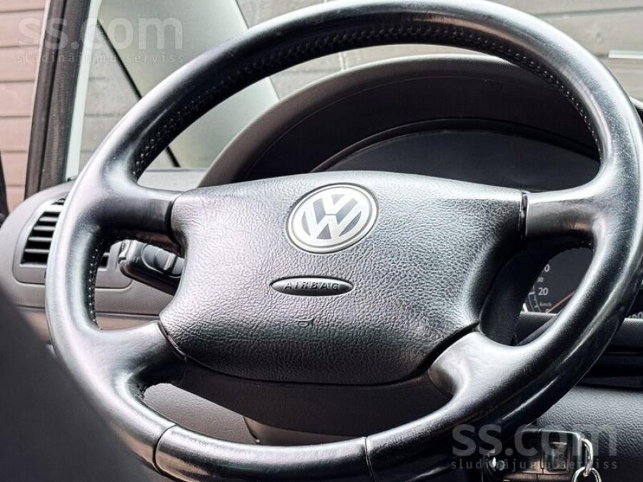Pelēks Volkswagen Sharan 2008 Rīga, ar dzinēja tilpumu 2.00 L un nobraukumu 250 tūkst. km par 5690 €, foto 11 vietnē AUTOMOTO.COM.LV