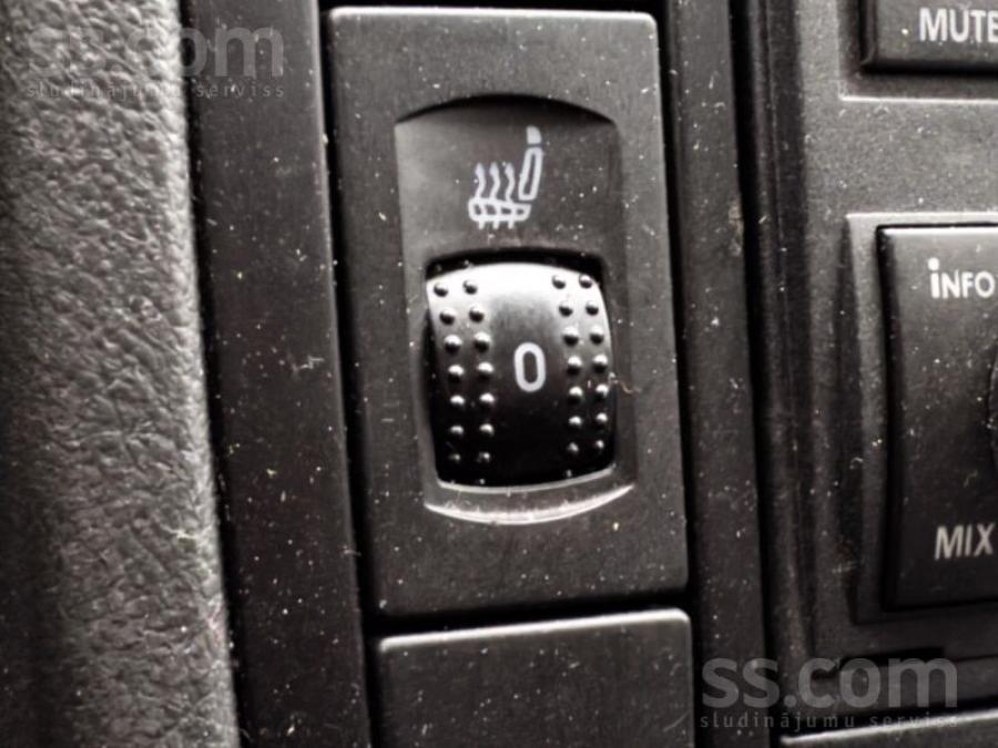Pelēks Volkswagen Sharan 2008 Rīga, ar dzinēja tilpumu 2.00 L un nobraukumu 250 tūkst. km par 5690 €, foto 14 vietnē AUTOMOTO.COM.LV