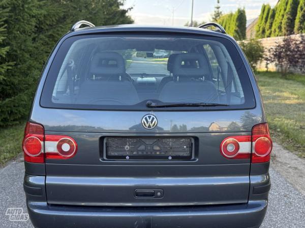 Pelēks Volkswagen Sharan 2008 Utena, ar dzinēja tilpumu 1.90 L un nobraukumu 290 tūkst. km par 3800 €, foto 6 vietnē AUTOMOTO.COM.LV