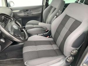 Grey Volkswagen Sharan 2009 in Kaunas, with an engine capacity of 1.97 L and mileage of 259 thousand km for 4300 €, photo 13 on AUTOMOTO.COM.LV