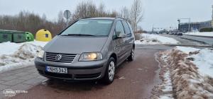 Grey Volkswagen Sharan 2009 in Vilnius, with an engine capacity of 1.90 L and mileage of 285 thousand km for 3700 €, photo 3 on AUTOMOTO.COM.LV