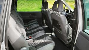 Grey Volkswagen Sharan 2009 in Marijampole, with an engine capacity of 2.00 L and mileage of 262 thousand km for 4450 €, photo 13 on AUTOMOTO.COM.LV