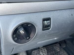 Pelēks Volkswagen Sharan 2009 Marijampole, ar dzinēja tilpumu 2.00 L un nobraukumu 228 tūkst. km par 3950 €, foto 16 vietnē AUTOMOTO.COM.LV