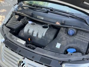 Pelēks Volkswagen Sharan 2009 Marijampole, ar dzinēja tilpumu 2.00 L un nobraukumu 228 tūkst. km par 3950 €, foto 25 vietnē AUTOMOTO.COM.LV