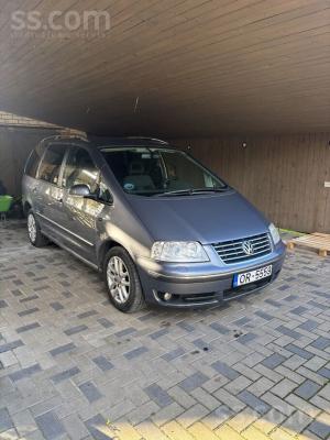 Grey Volkswagen Sharan 2009 in Riga, with an engine capacity of 1.90 L and mileage of 320 thousand km for 4450 €, photo 1 on AUTOMOTO.COM.LV
