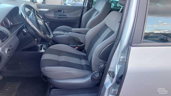 Pelēks Volkswagen Sharan 2009 Kauņa, ar dzinēja tilpumu 2.00 L un nobraukumu 278 tūkst. km par 3650 €, foto 8 vietnē AUTOMOTO.COM.LV