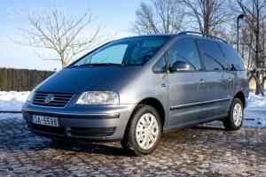 Grey Volkswagen Sharan 2010 in Jelgava, with an engine capacity of 1.90 L and mileage of 317 thousand km for 3900 €, photo 3 on AUTOMOTO.COM.LV