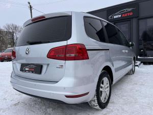 Grey Volkswagen Sharan 2010 in Kedainiai, with an engine capacity of 1.39 L and mileage of 207 thousand km for 6700 €, photo 16 on AUTOMOTO.COM.LV