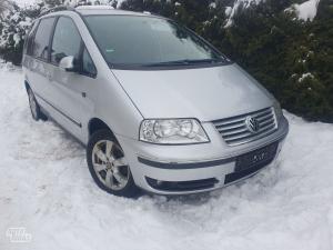 Pelēks Volkswagen Sharan 2010 Marijampole, ar dzinēja tilpumu 2.00 L un nobraukumu 280 tūkst. km par 2500 €, foto  vietnē AUTOMOTO.COM.LV
