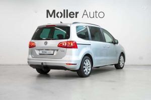 Pelēks Volkswagen Sharan 2010 Viļņa, ar dzinēja tilpumu 2.00 L un nobraukumu 363 tūkst. km par 6500 €, foto 4 vietnē AUTOMOTO.COM.LV