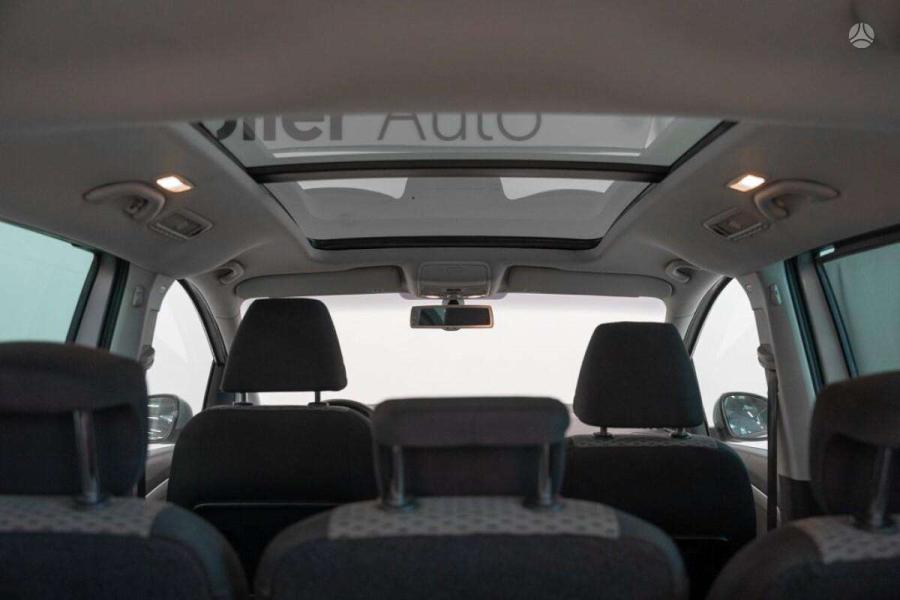 Pelēks Volkswagen Sharan 2010 Viļņa, ar dzinēja tilpumu 2.00 L un nobraukumu 363 tūkst. km par 6500 €, foto 20 vietnē AUTOMOTO.COM.LV
