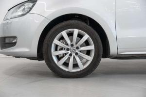 Pelēks Volkswagen Sharan 2010 Viļņa, ar dzinēja tilpumu 2.00 L un nobraukumu 363 tūkst. km par 6500 €, foto 24 vietnē AUTOMOTO.COM.LV