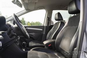 Grey Volkswagen Sharan 2010 in Riga, with an engine capacity of 2.00 L and mileage of 343 thousand km for 5890 €, photo 9 on AUTOMOTO.COM.LV