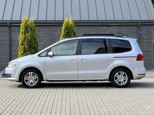 Grey Volkswagen Sharan 2010 in Kedainiai, with an engine capacity of 1.39 L and mileage of 207 thousand km for 5850 €, photo 11 on AUTOMOTO.COM.LV
