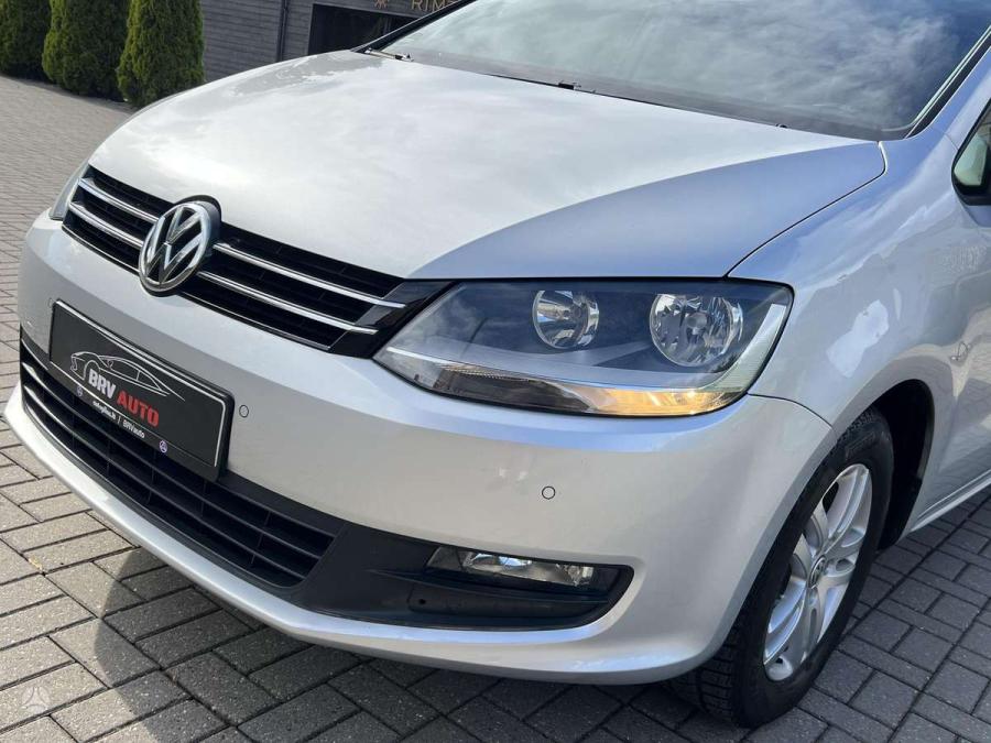 Pelēks Volkswagen Sharan 2010 Kėdainiai, ar dzinēja tilpumu 1.39 L un nobraukumu 207 tūkst. km par 5850 €, foto 12 vietnē AUTOMOTO.COM.LV