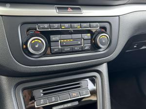 Pelēks Volkswagen Sharan 2010 Kėdainiai, ar dzinēja tilpumu 1.39 L un nobraukumu 207 tūkst. km par 5850 €, foto 33 vietnē AUTOMOTO.COM.LV