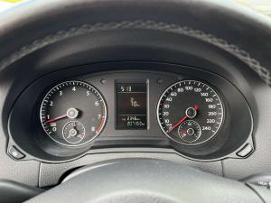Pelēks Volkswagen Sharan 2010 Kėdainiai, ar dzinēja tilpumu 1.39 L un nobraukumu 207 tūkst. km par 5850 €, foto 34 vietnē AUTOMOTO.COM.LV