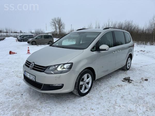 Pelēks Volkswagen Sharan 2011 Daugavpils, ar dzinēja tilpumu 1.40 L un nobraukumu 252 tūkst. km par 7500 €, foto 4 vietnē AUTOMOTO.COM.LV