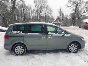Grey Volkswagen Sharan 2011 in Vilnius, with an engine capacity of 2.00 L and mileage of 278 thousand km for 5700 €, photo 3 on AUTOMOTO.COM.LV
