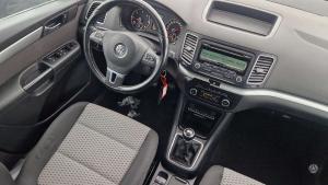 Pelēks Volkswagen Sharan 2011 Marijampole, ar dzinēja tilpumu 1.97 L un nobraukumu 268 tūkst. km par 6850 €, foto 17 vietnē AUTOMOTO.COM.LV