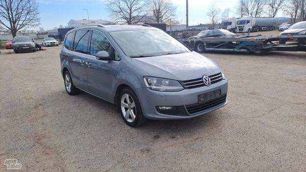 Grey Volkswagen Sharan 2011 in Vilnius, with an engine capacity of 1.40 L and mileage of 285 thousand km for 6350 €, photo 2 on AUTOMOTO.COM.LV