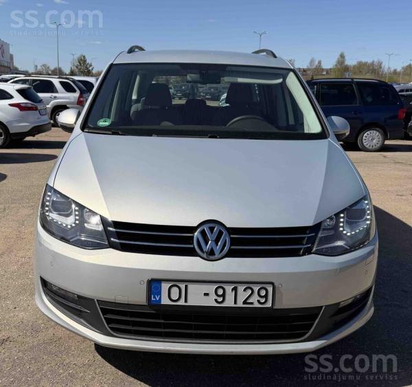 Grey Volkswagen Sharan 2011 in Daugavpils, with an engine capacity of 1.40 L and mileage of 252 thousand km for 8250 €, photo 8 on AUTOMOTO.COM.LV