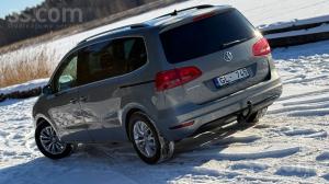 Grey Volkswagen Sharan 2011 in Riga, with an engine capacity of 1.40 L and mileage of 213 thousand km for 7000 €, photo 5 on AUTOMOTO.COM.LV