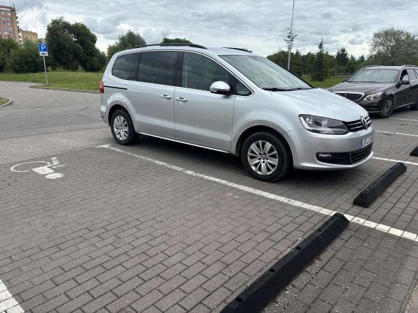Pelēks Volkswagen Sharan 2011 Panevēža, ar dzinēja tilpumu 1.97 L un nobraukumu 273 tūkst. km par 6500 €, foto 1 vietnē AUTOMOTO.COM.LV