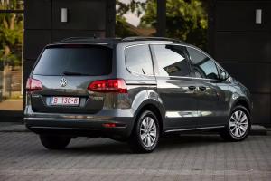 Pelēks Volkswagen Sharan 2011 Jelgava, ar dzinēja tilpumu 2.00 L un nobraukumu 288 tūkst. km par 7990 €, foto 11 vietnē AUTOMOTO.COM.LV