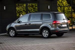 Pelēks Volkswagen Sharan 2011 Jelgava, ar dzinēja tilpumu 2.00 L un nobraukumu 288 tūkst. km par 7990 €, foto 13 vietnē AUTOMOTO.COM.LV
