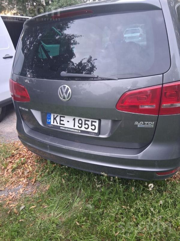 Pelēks Volkswagen Sharan 2011 Valmiera, ar dzinēja tilpumu 2.00 L un nobraukumu 515 tūkst. km par 2500 €, foto 8 vietnē AUTOMOTO.COM.LV