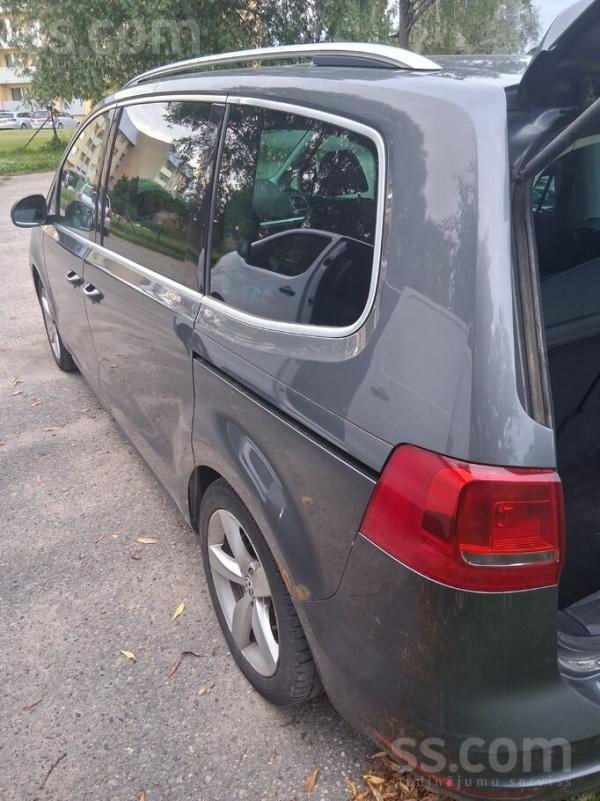 Pelēks Volkswagen Sharan 2011 Valmiera, ar dzinēja tilpumu 2.00 L un nobraukumu 515 tūkst. km par 2500 €, foto 9 vietnē AUTOMOTO.COM.LV